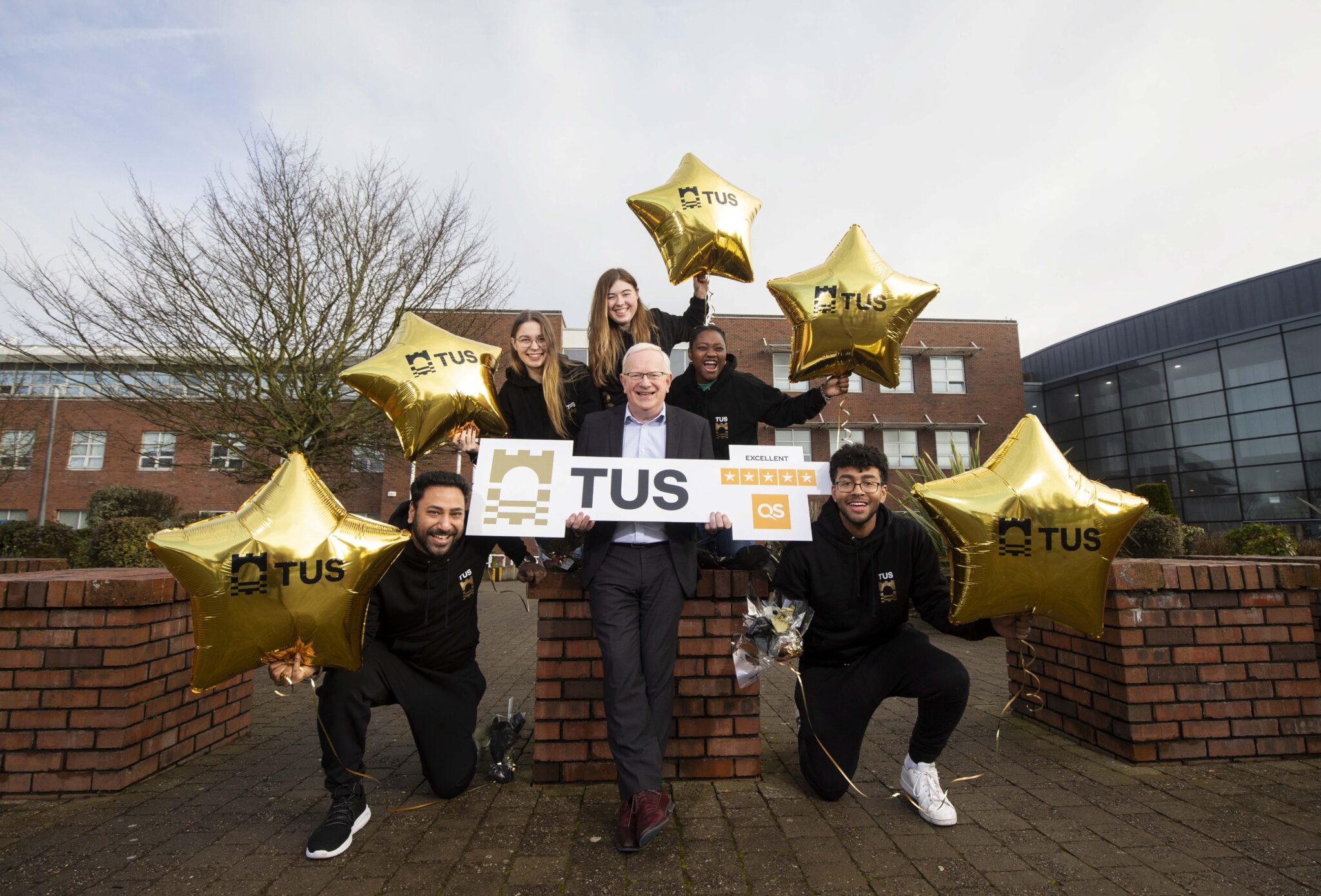 TUS on Top of the World as it Achieves QS 5 Star Rating - TUS