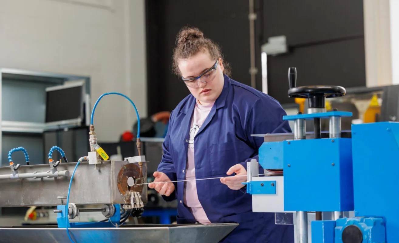 Polymer and Mechanical Engineering - BEng - TUS